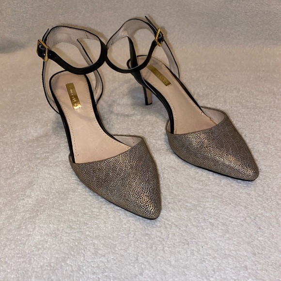 Louise et Cie | Shoes | Louise Et Cie Gold And Black Heels | Poshmark